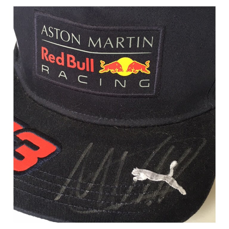 Max Verstappen Signed 2018 Personal Cap - Elite Exclusives