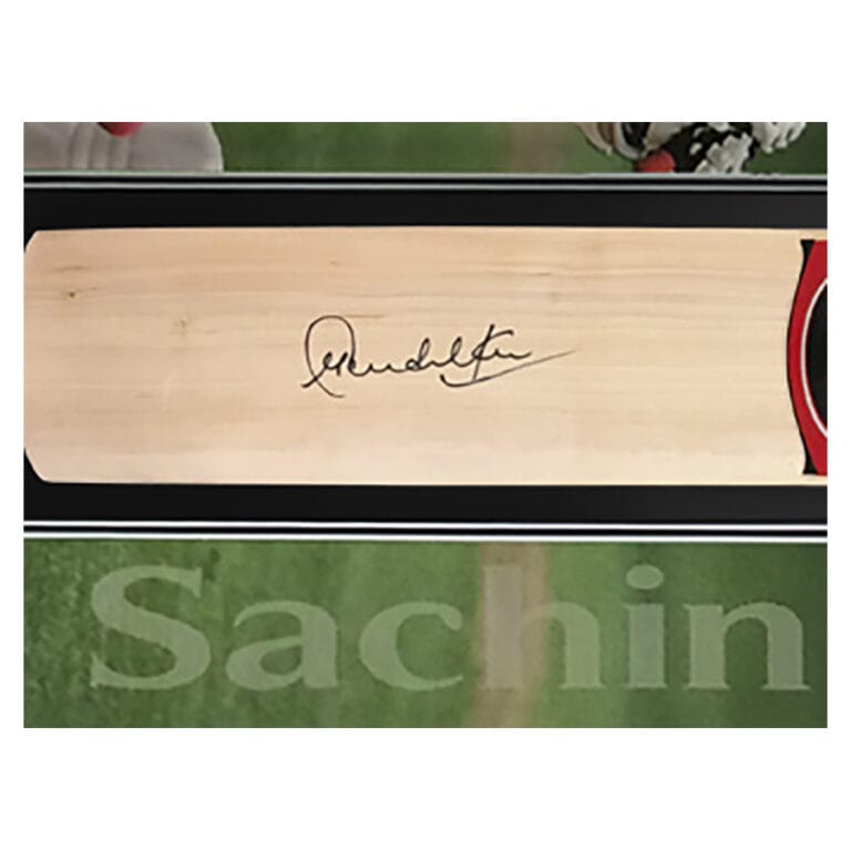 Sachin Tendulkar Signed Cricket Bat Display - Elite Exclusives